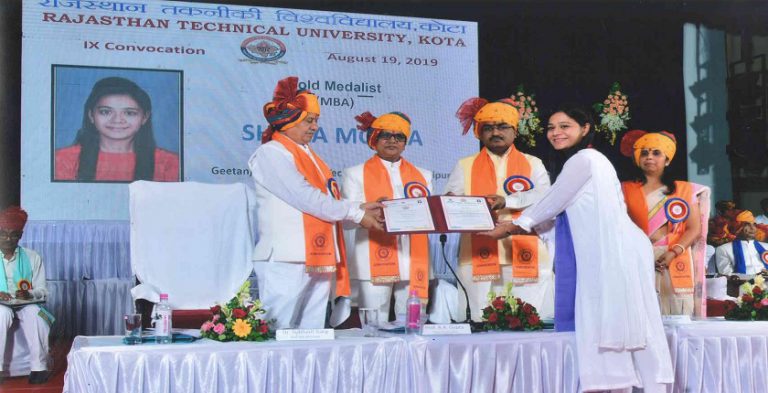STUDENT OF MBA RECEIVES GOLD MEDAL FOR ACADEMIC EXCELLENCE FROM RTU - GITS